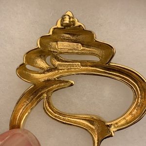 Piscitelli | Jewelry | Vintage Piscitelli Gold Tone Brooch | Poshmark